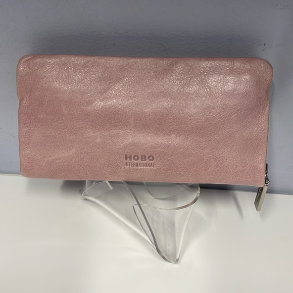 HOBO | Bags | Hobo Womans Leather Wallet Peach Color Excellent ...